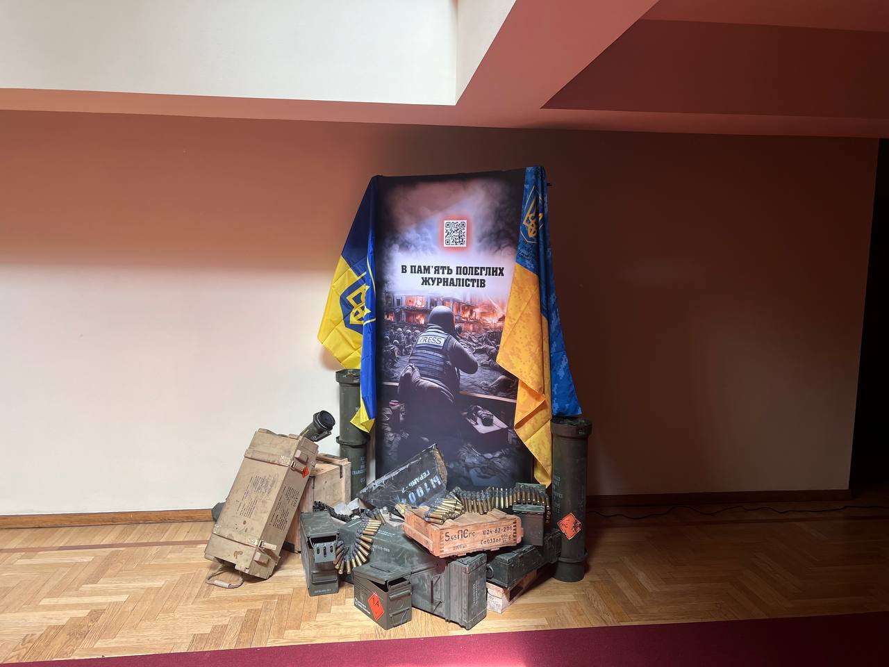 Memory of fallen journalists: unveiling a memorial at Institute of ...